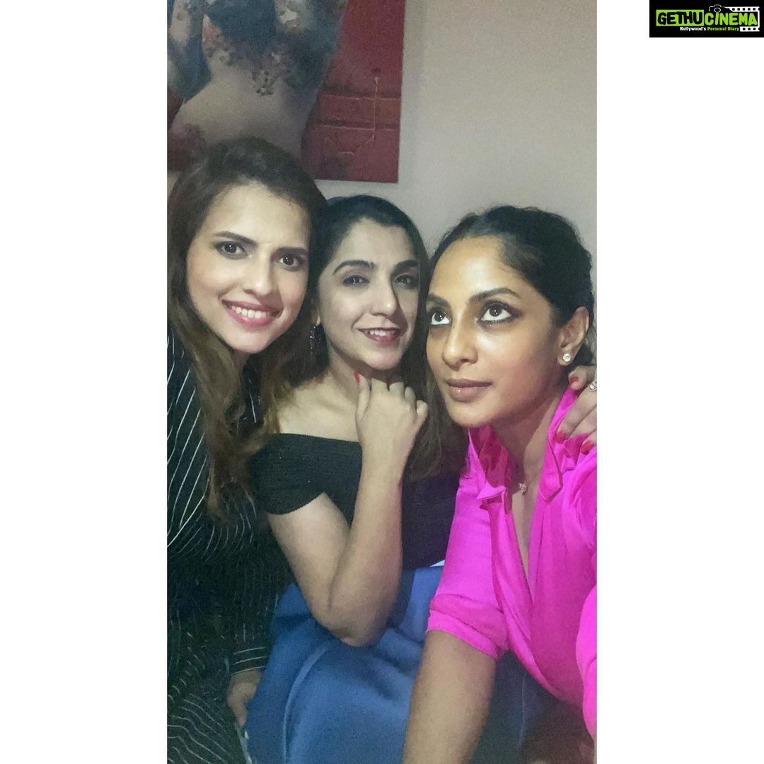 Sriya Reddy Instagram – The night that was ! | Gethu Cinema