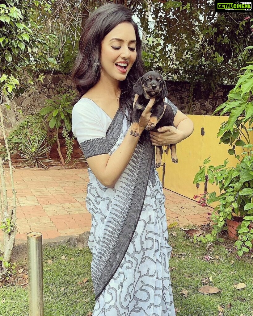 Actress Vidhya HD Photos and Wallpapers December 2021 | Gethu Cinema
