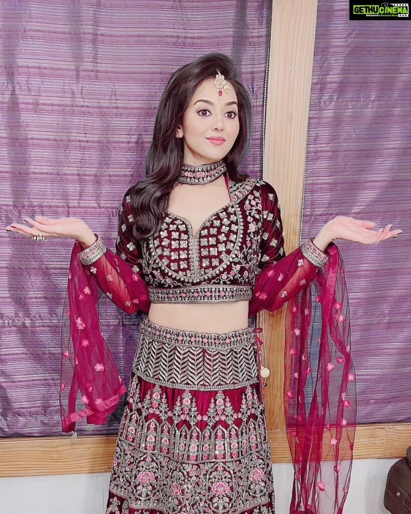 Actress Vidhya HD Instagram Photos and Wallpapers November 2021 | Gethu ...