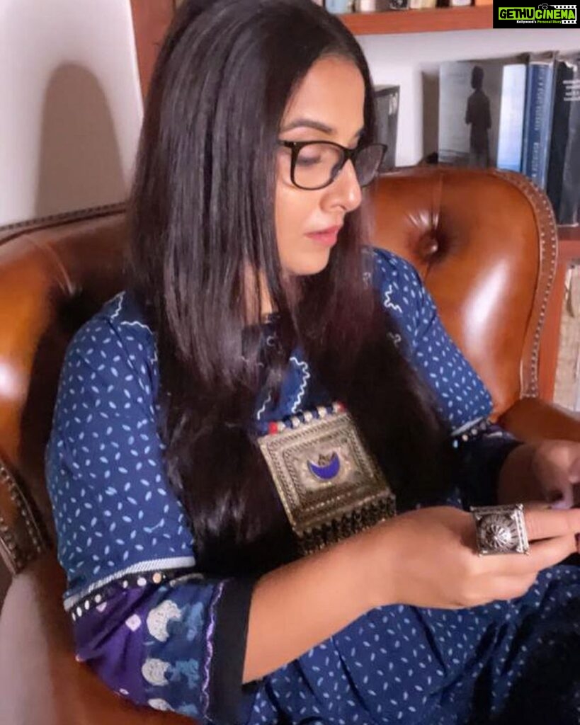 Actress Vidya Balan HD Instagram Photos and Wallpapers December 2021 ...