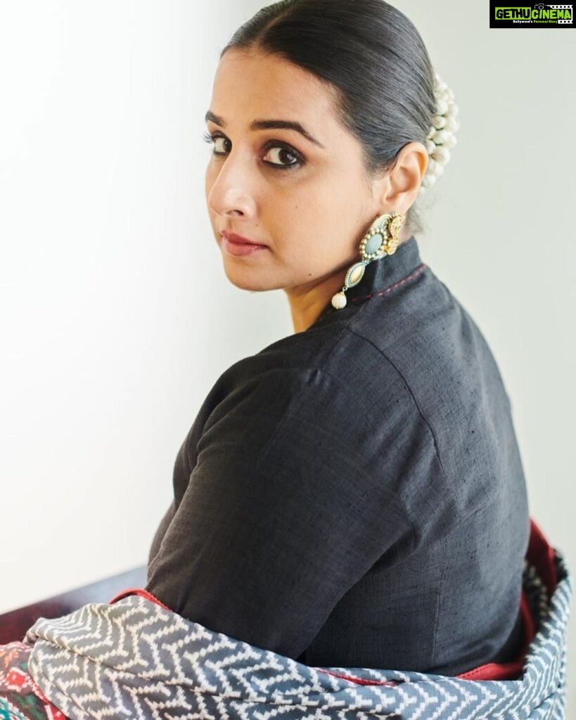 Actress Vidya Balan HD Instagram Photos and Wallpapers August 2021 ...