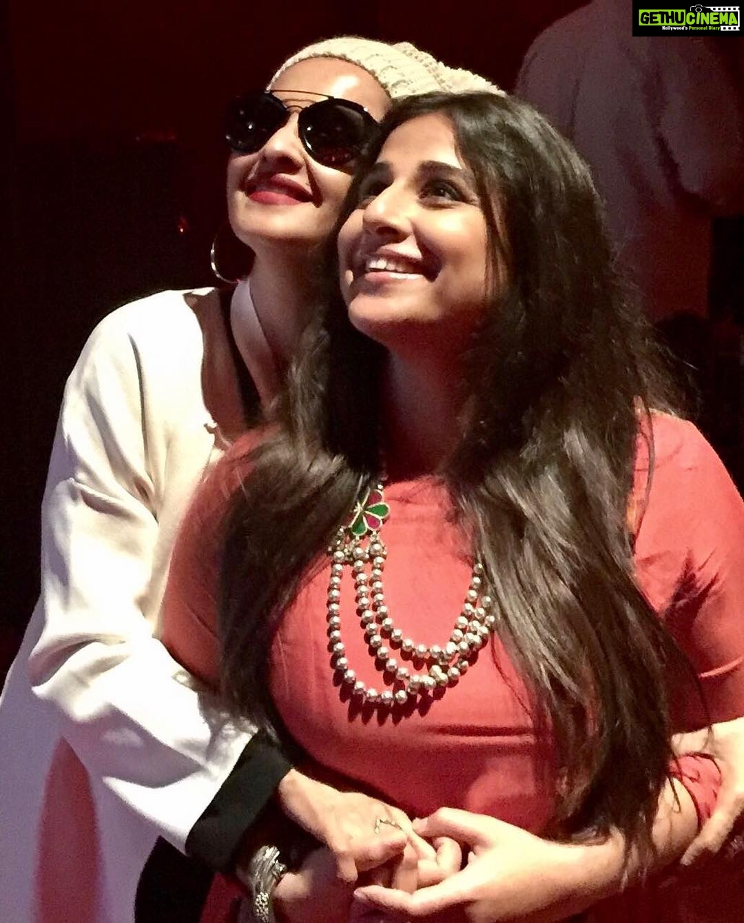 Vidya Balan Instagram – With the eternal ‘Madam Re’ 😍😍 | Gethu Cinema