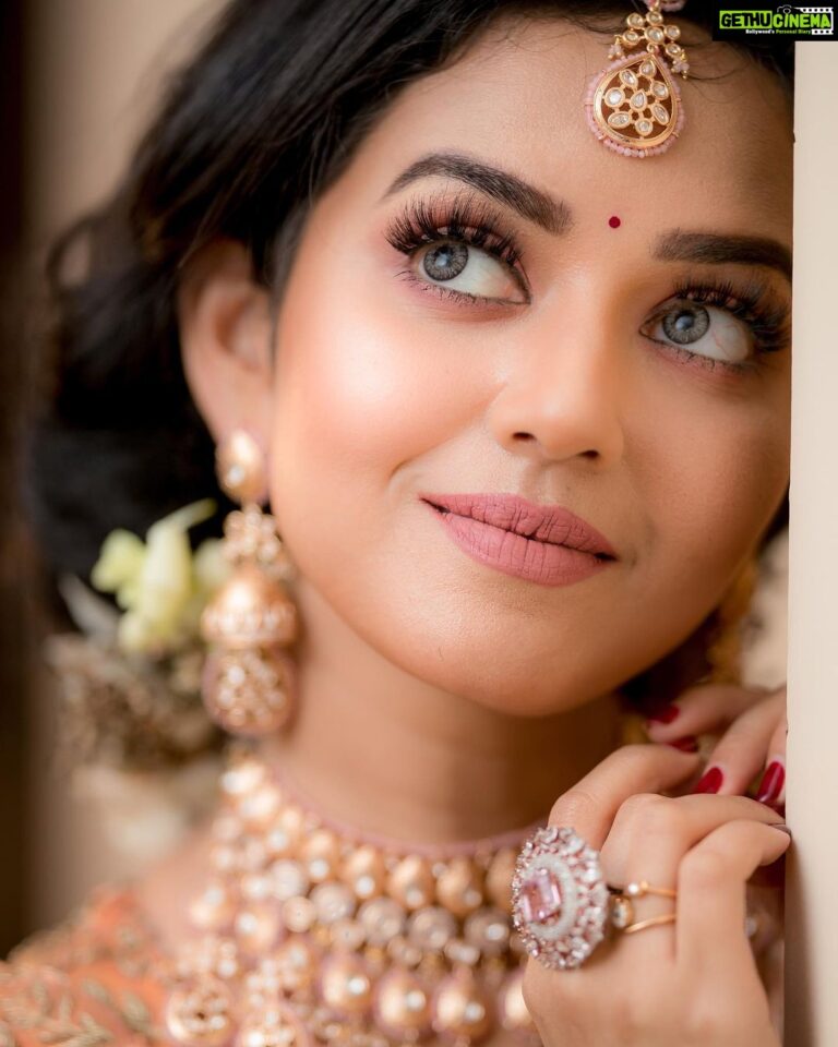 Vidya Pradeep Wiki, Biography, Age, Gallery, Spouse and more