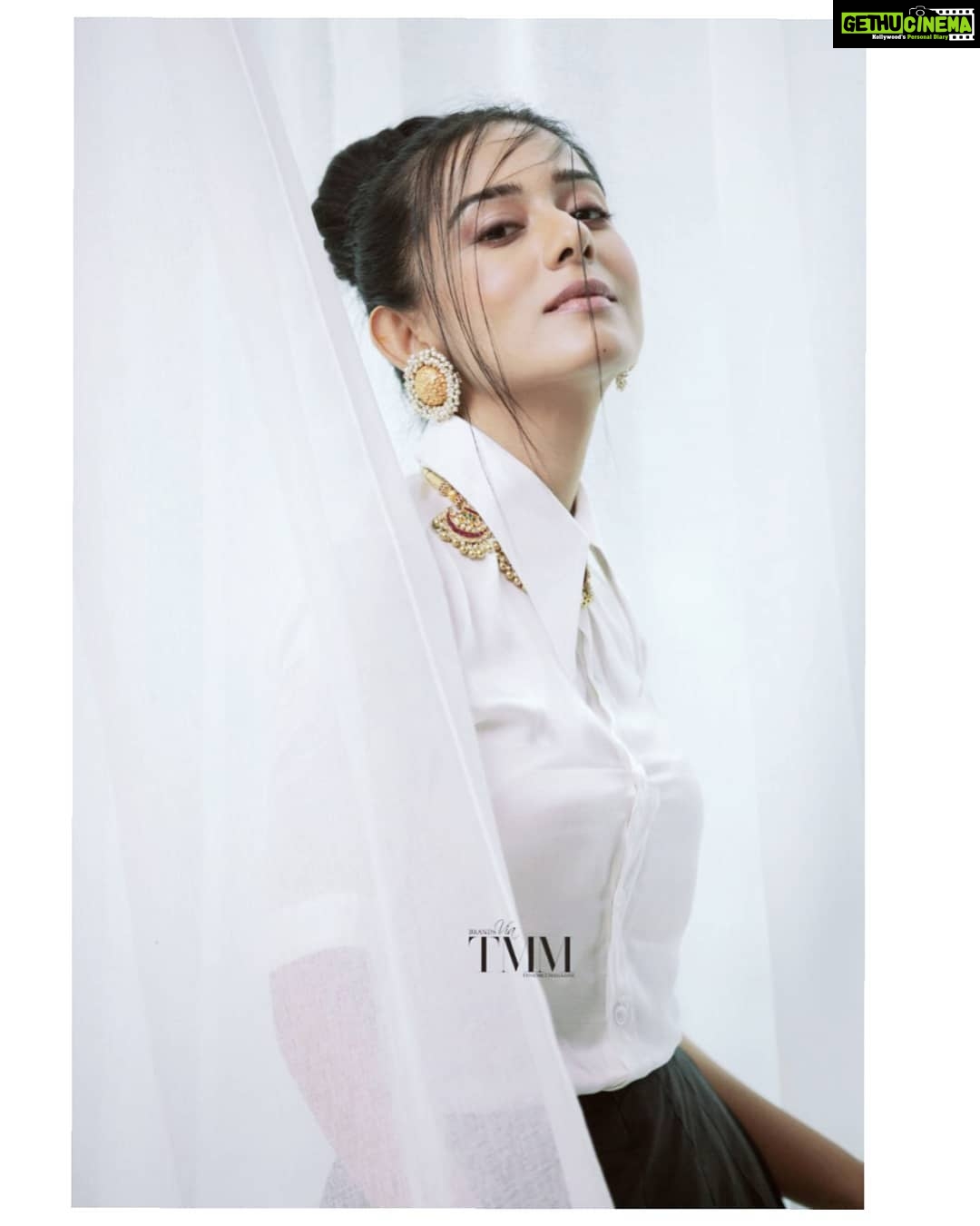 Amrita Rao Instagram – FEELING WHITE with @tmmindia Editor in Chief ...