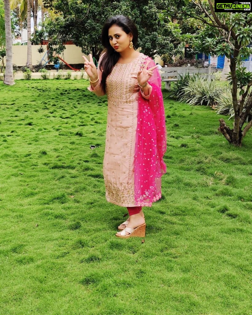 Amulya Instagram - Haage sumane ondu selfie 😍 - Gethu Cinema