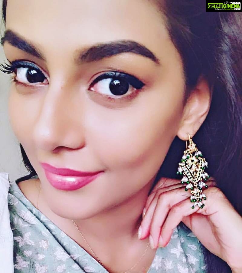 Anisha Ambrose Instagram – “Diamonds can be a girl’s best friend, but ...