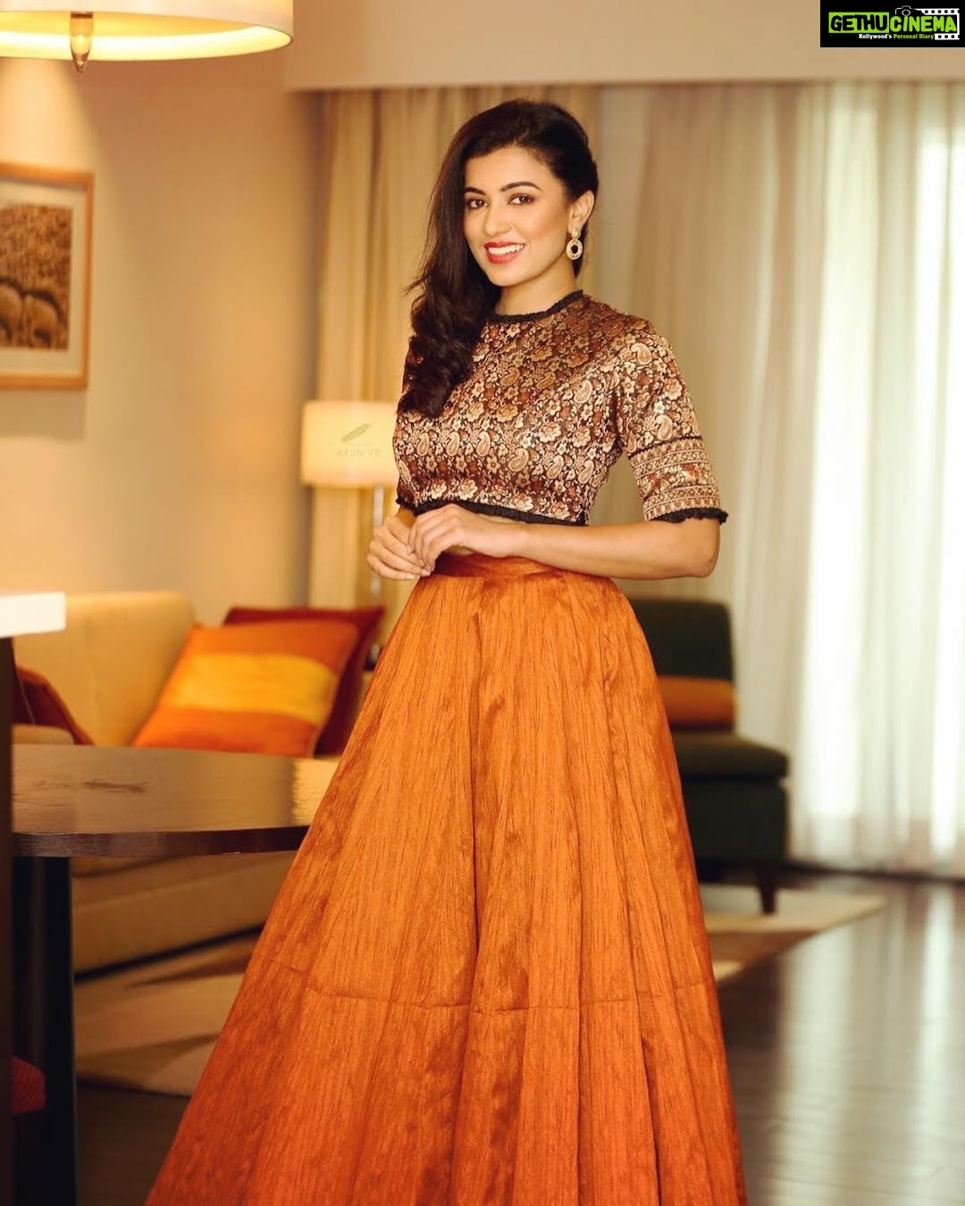 Anju Kurian Instagram - Elegance is not being noticed, it’s about being ...