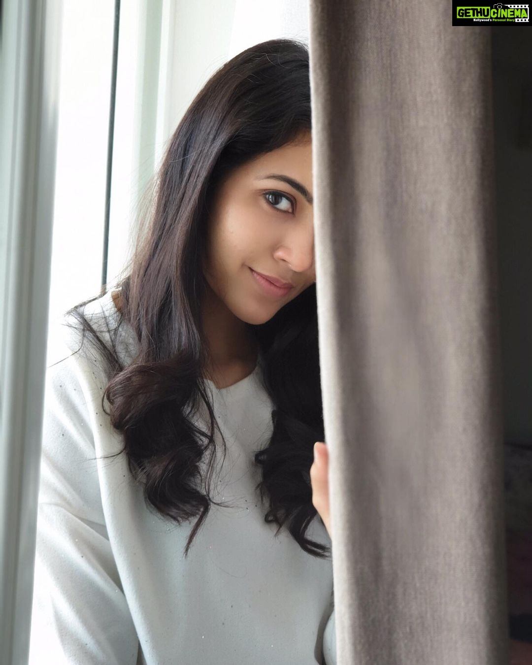 Anju Kurian Instagram – Hmmm 🤔 | Gethu Cinema