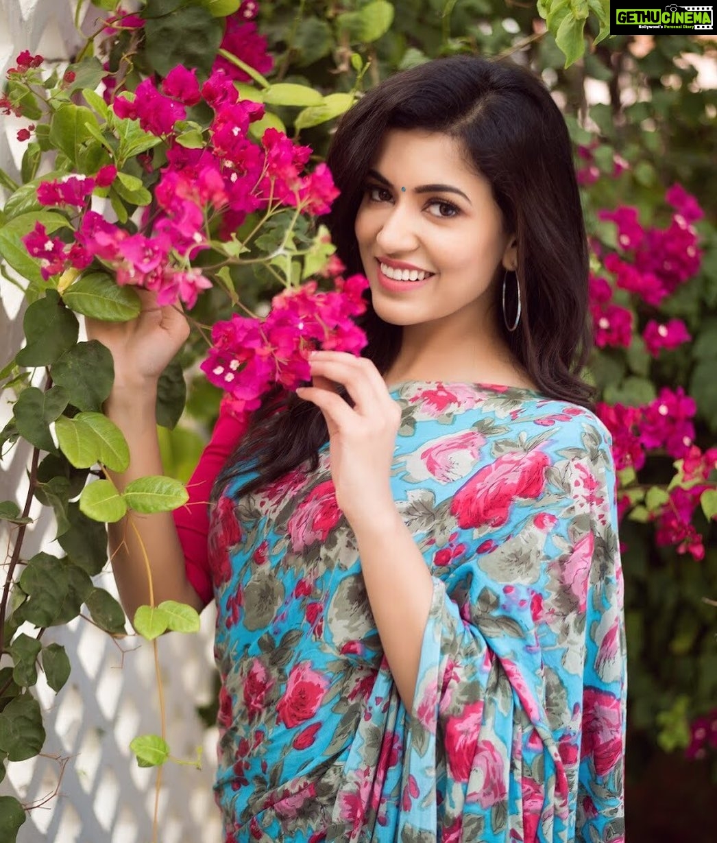 Anju Kurian Instagram – We bloom a little everyday 🌸. . . . . . P.C – @balakumaran.19 Outfit ...