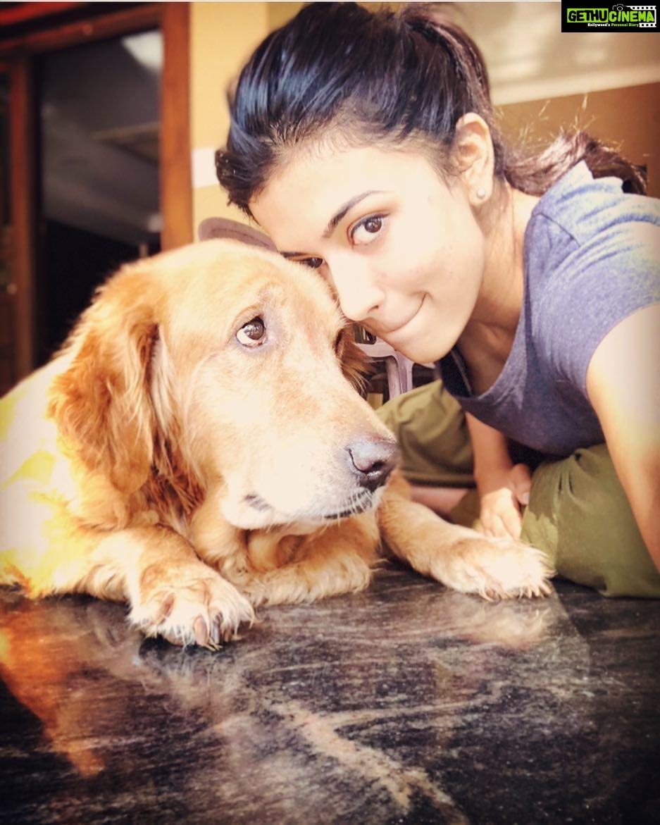 Anju Kurian Instagram - 😇😇😇 - Gethu Cinema