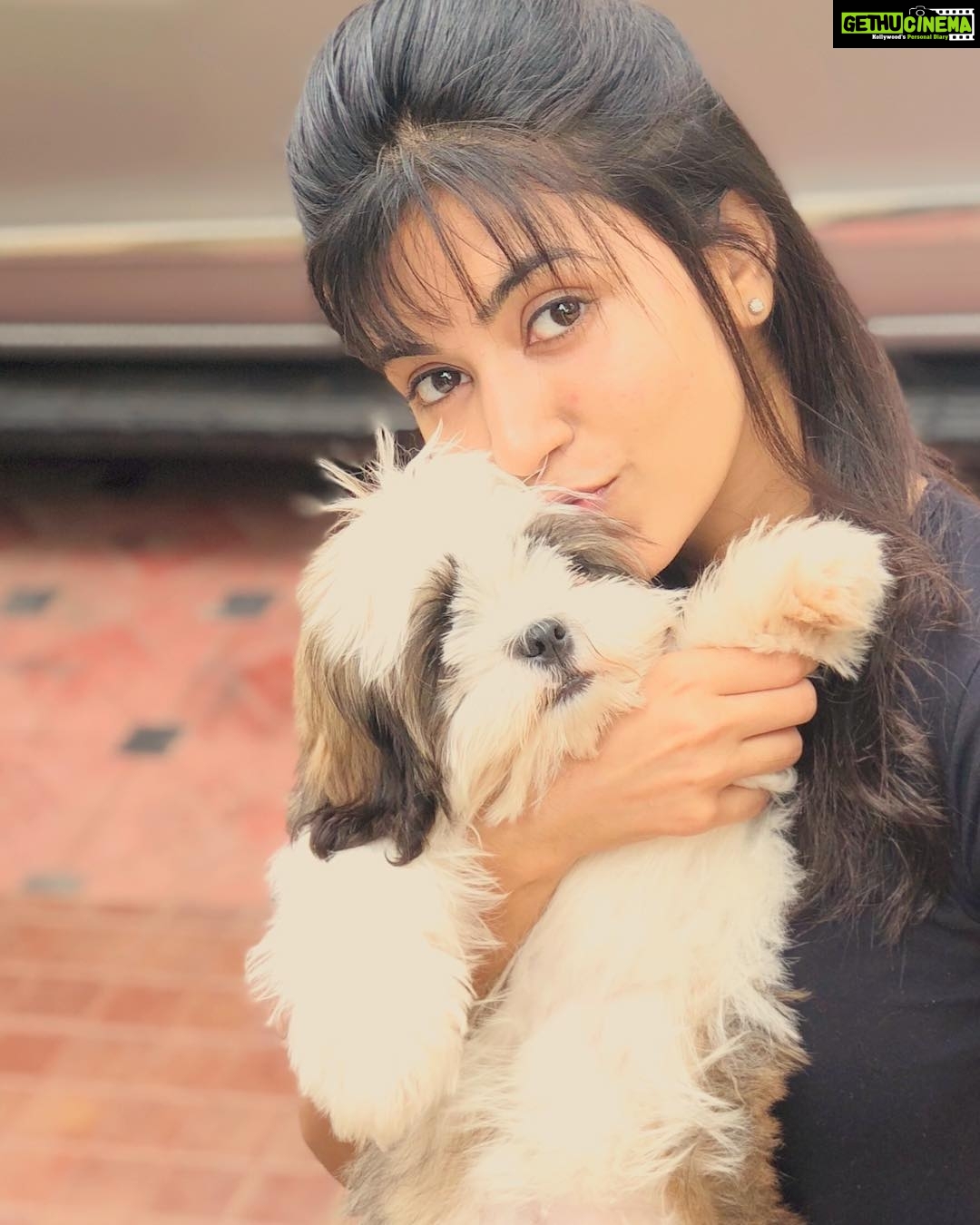 Anju Kurian Instagram - #candidclick - Gethu Cinema