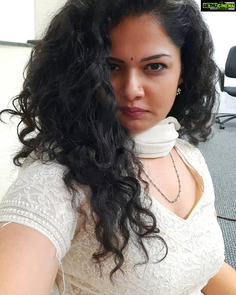 Actress Anuya Bhagvath HD Instagram Photos and Wallpapers March 2021 ...
