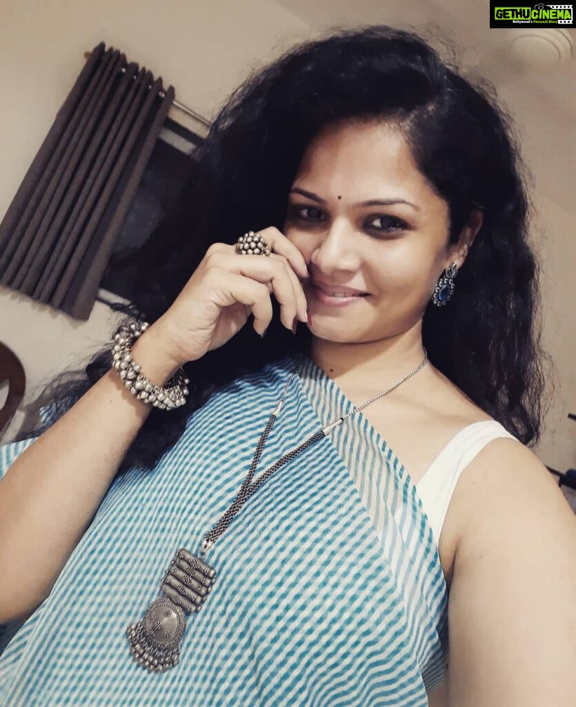 Actress Anuya Bhagvath HD Instagram Photos and Wallpapers March 2021 ...