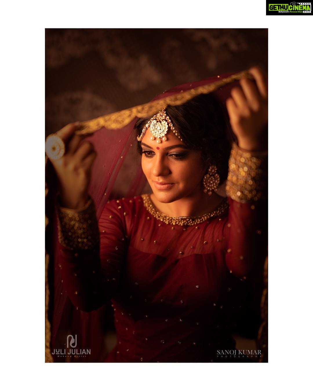 Aparna Balamurali Instagram – She is a Queen. Her soul is royalty. MUA: @julijulian2955 PC ...