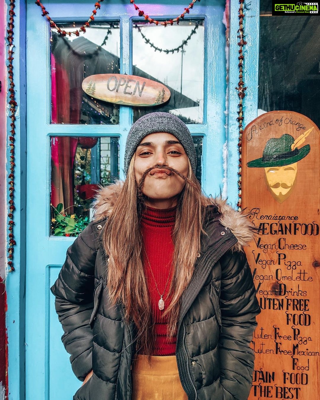 Aparnaa Bajpai Instagram – These days, I am happy for no reason and I ...