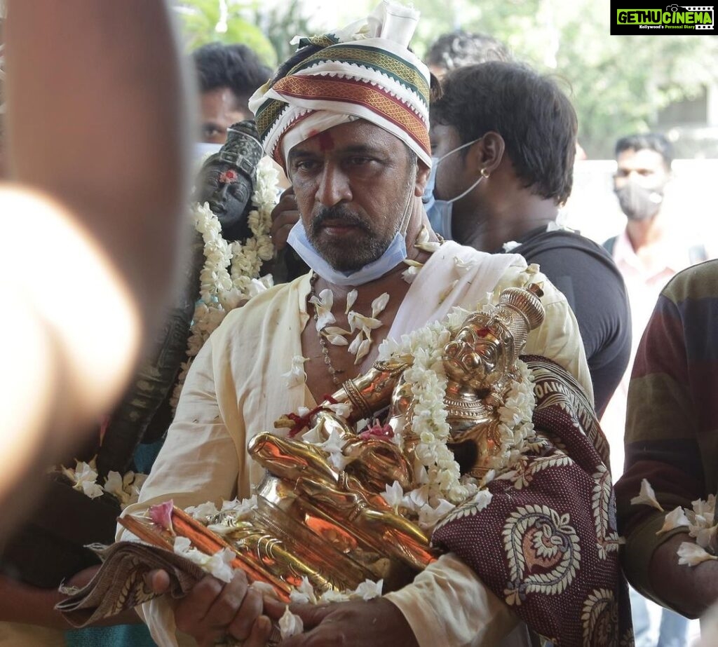 Actor Arjun Sarja HD Instagram Photos and Wallpapers December 2021 ...