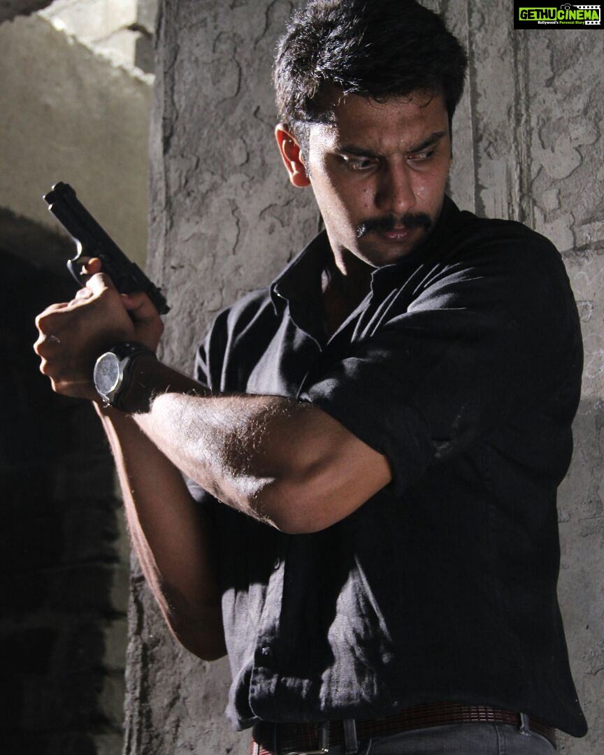 Actor Arulnithi HD Instagram Photos and Wallpapers January 2016 | Gethu ...