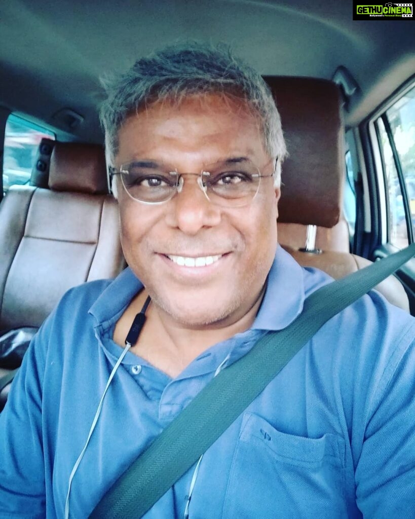Actor Ashish Vidyarthi HD Photos and Wallpapers October 2019 - Gethu Cinema