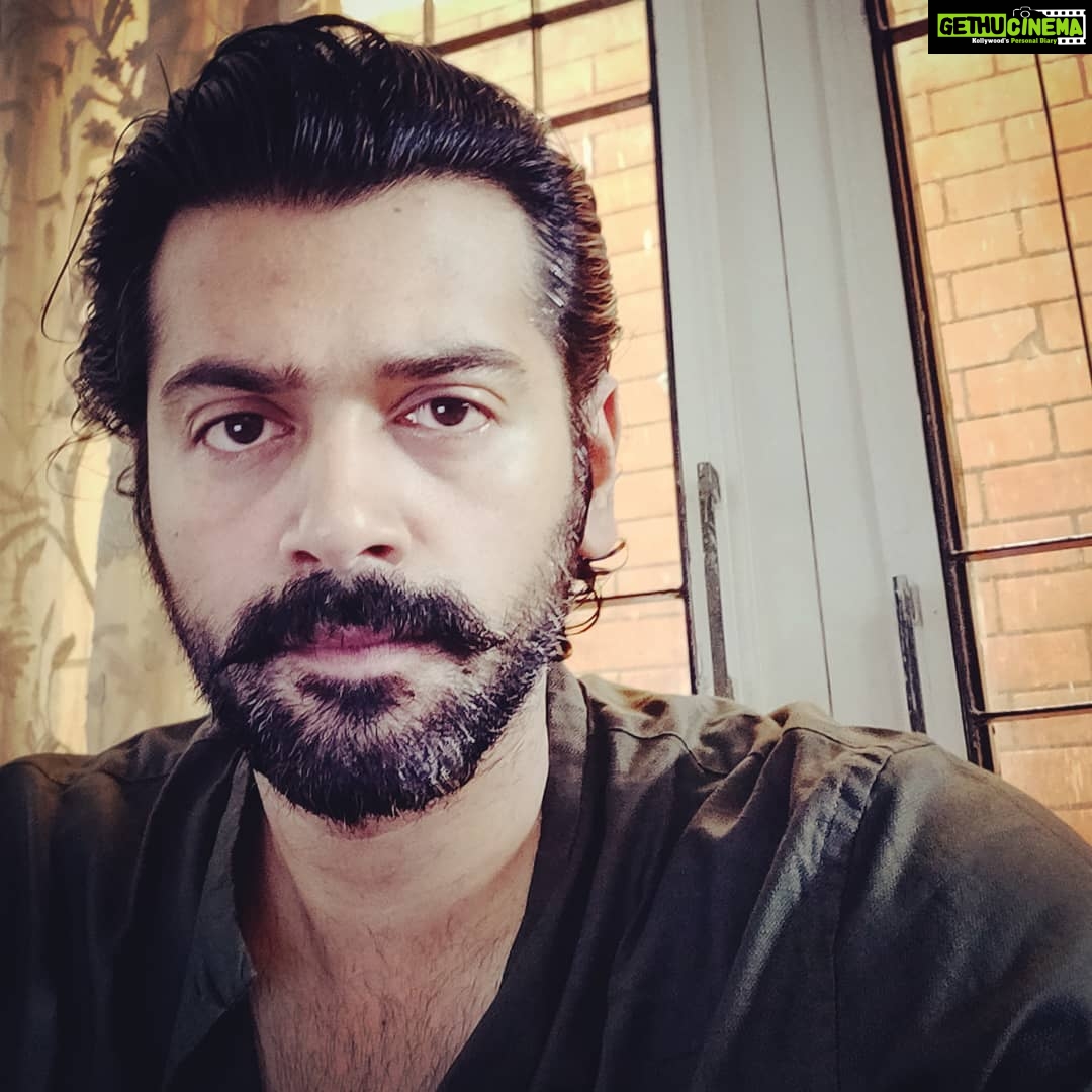 Ashwin Kakumanu Instagram – It’s been a while. #beards #saltnpepperhair ...