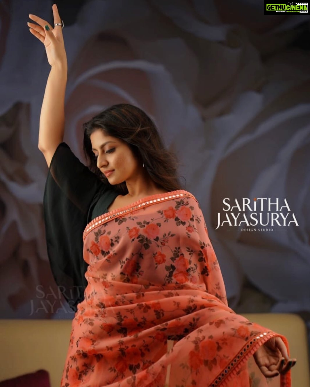 Actress Athmiya HD Photos and Wallpapers October 2019 - Gethu Cinema