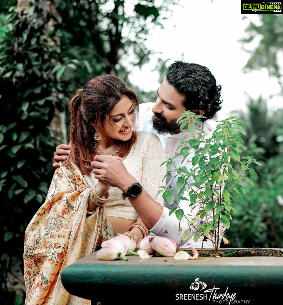 Actress Athmiya HD Instagram Photos and Wallpapers August 2021 | Gethu ...