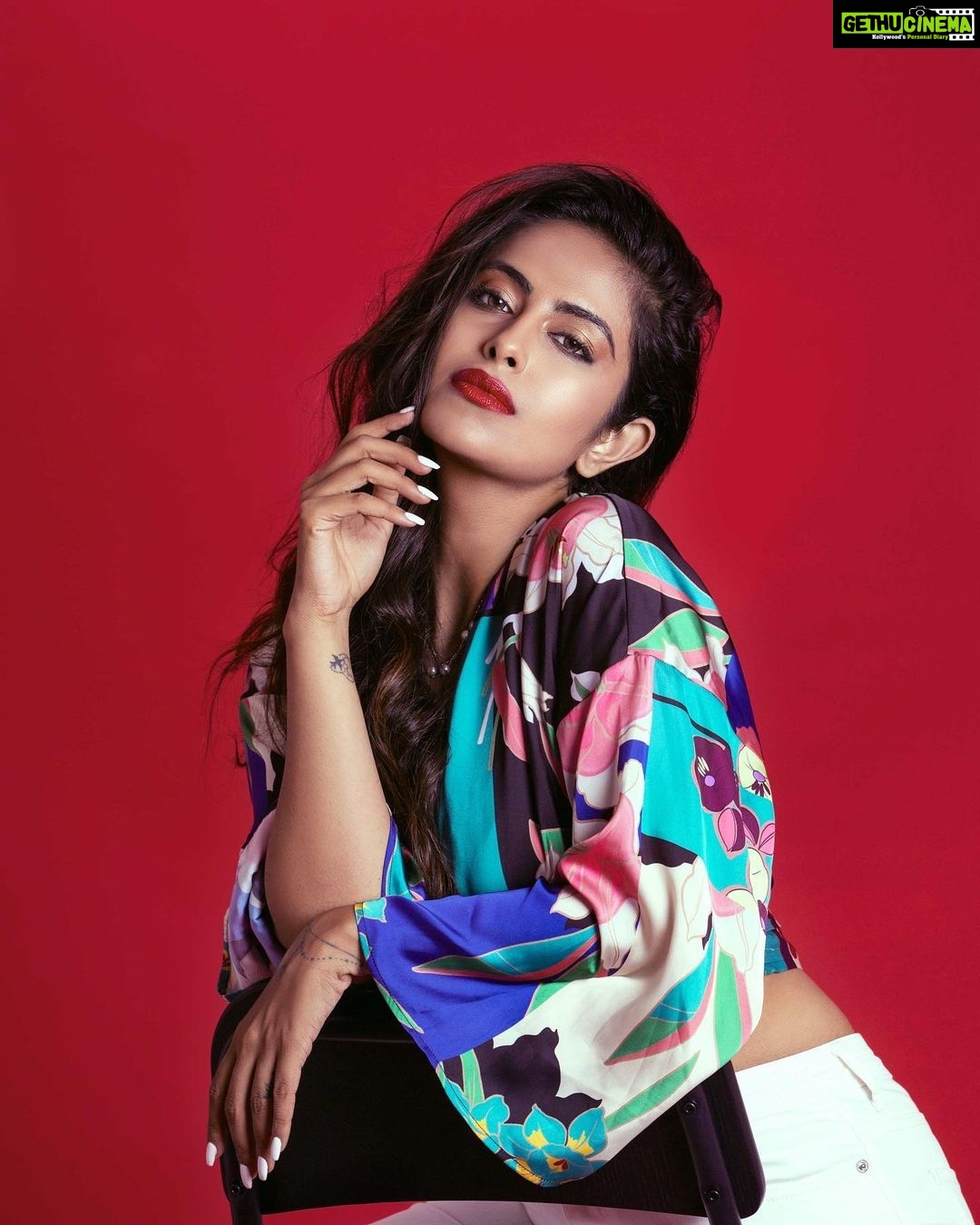 Avika Gor Instagram – ♥️🎄 All you want for Christmas is____? | Gethu Cinema