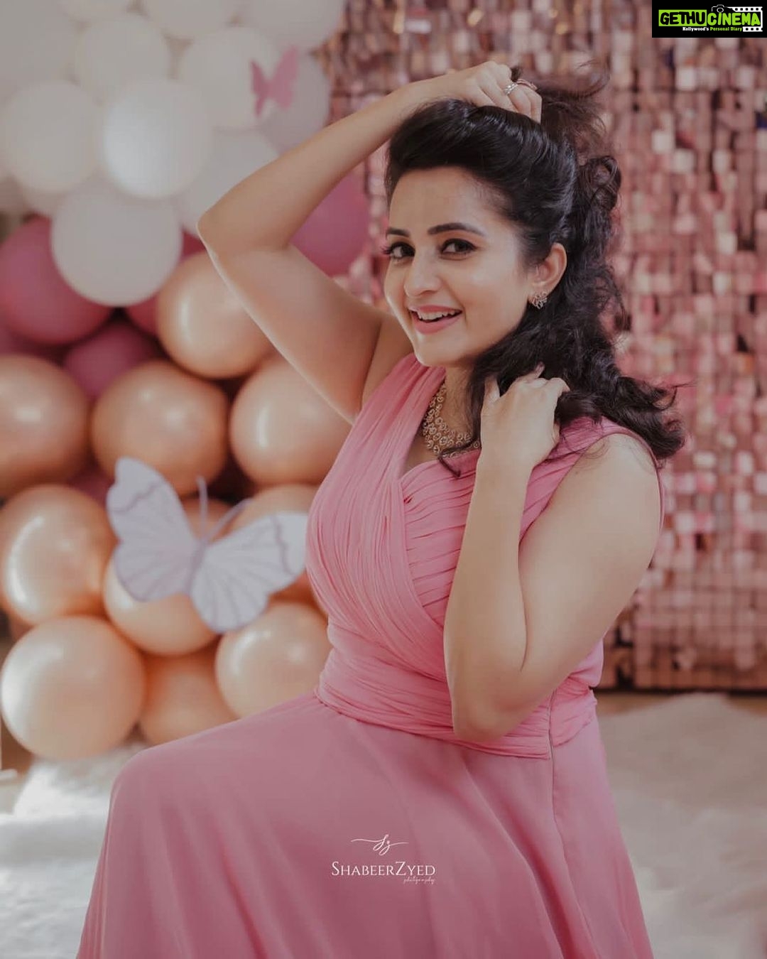 Actress Bhama HD Photos and Wallpapers December 2021 - Gethu Cinema