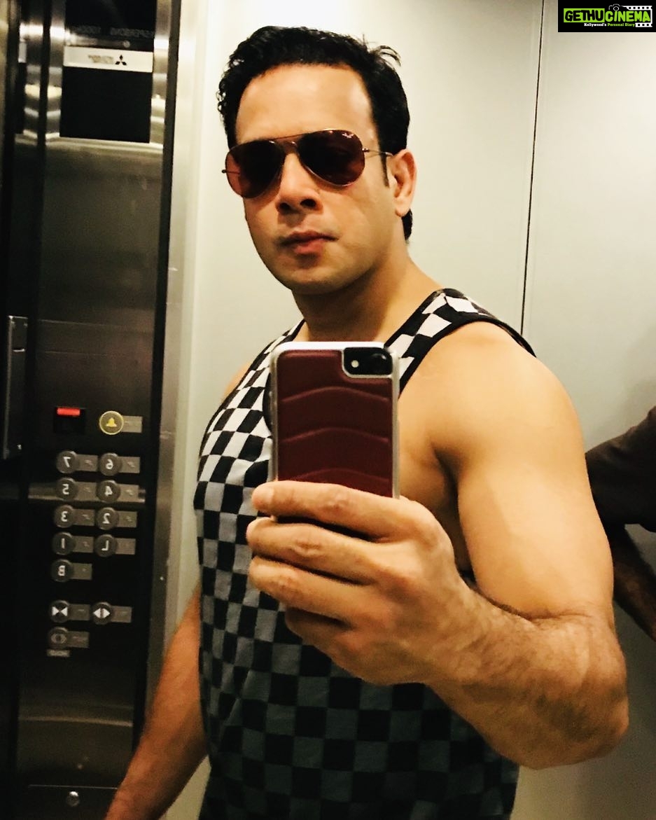 Bharath Instagram Boredom Lift Click Finally Beard Off 😃 Gethu Cinema 
