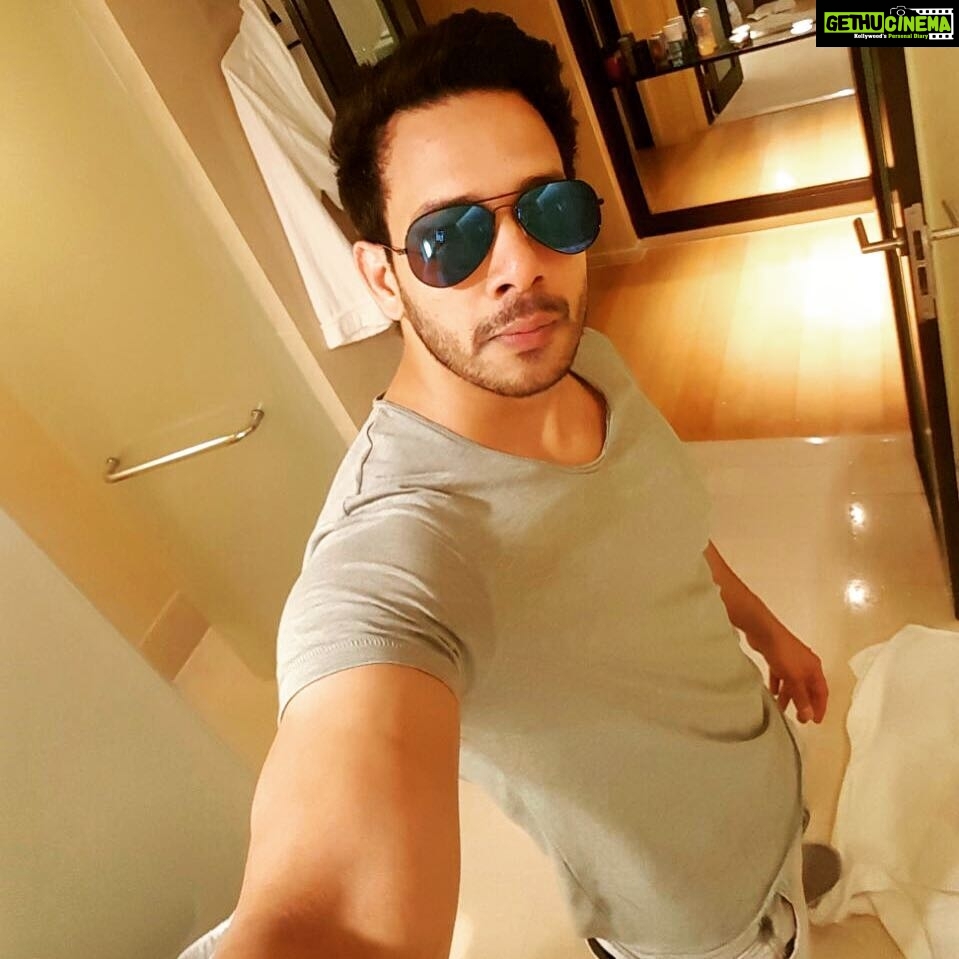 Bharath Instagram - No shave November !!! 🤓😊 - Gethu Cinema