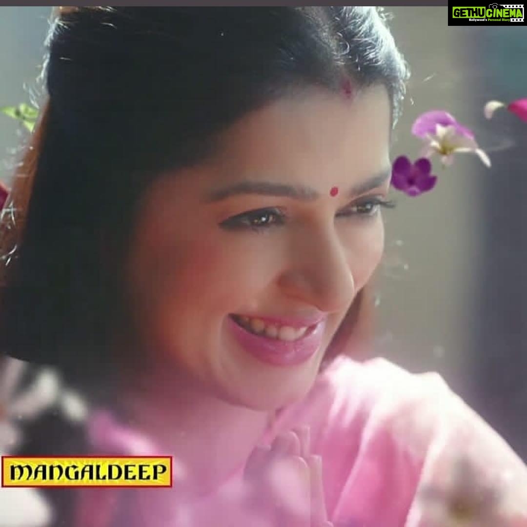 Bhumika Chawla Instagram – Stills from my new Ad Mangaldeep Agarbatti 🌻 ...