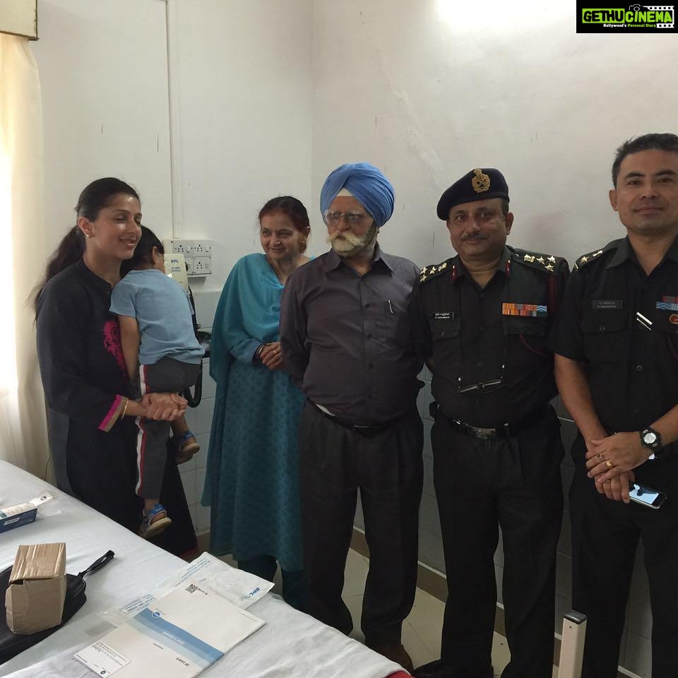 Bhumika Chawla Instagram – Spending time with friends # connecting and ...