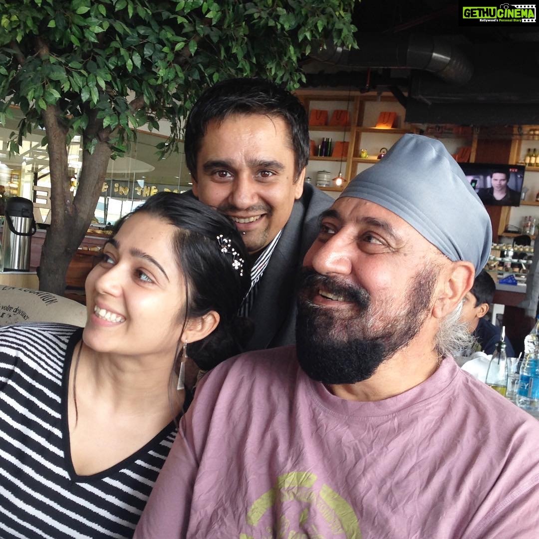Charmy Kaur Instagram – Like father ,like daughter .. 😍😍 And ...