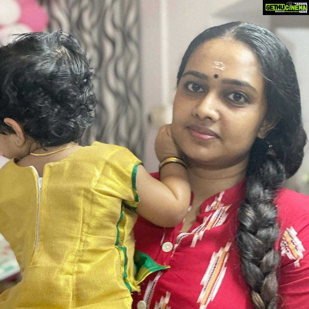 Actress Divya Padmini HD Instagram Photos and Wallpapers February 2022 ...