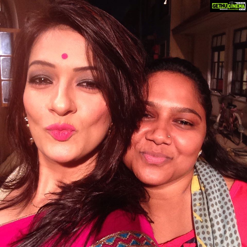 Falguni Rajani Instagram – Gulfam kali in new look | Gethu Cinema