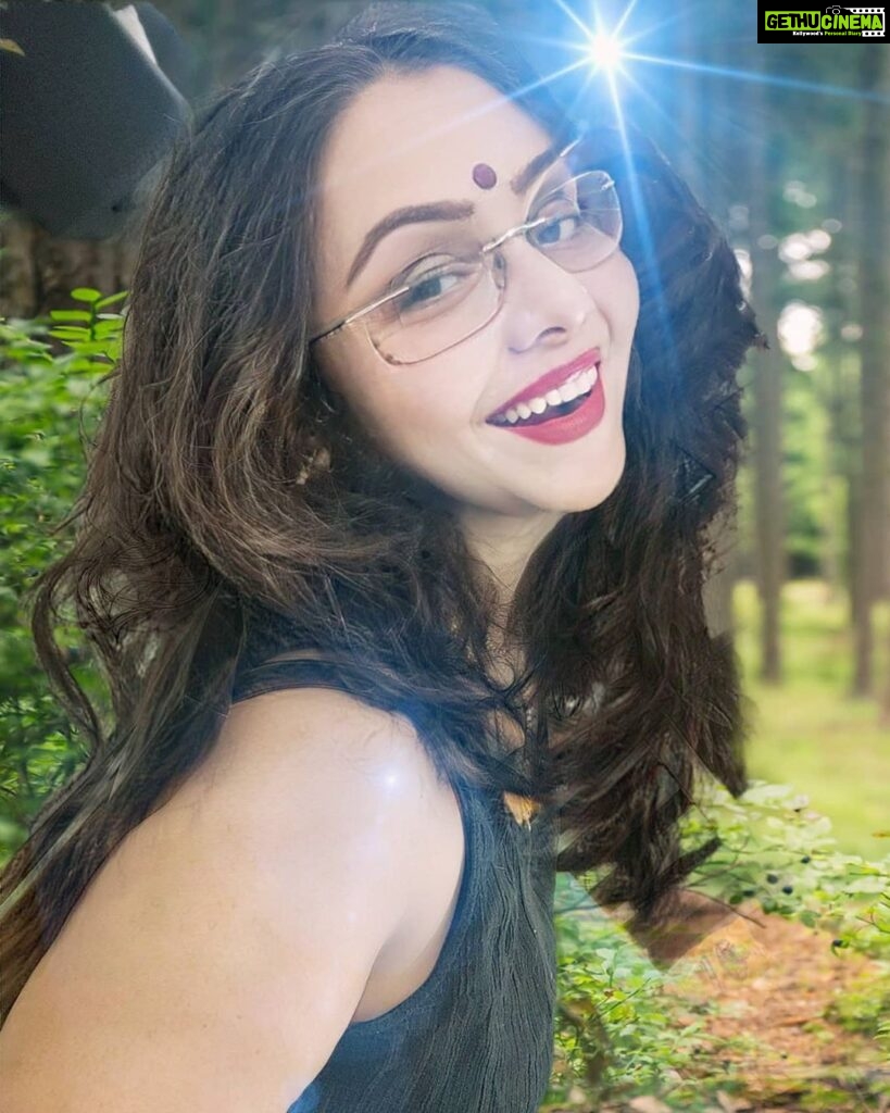 Actress Fathima Babu HD Instagram Photos and Wallpapers October 2020 ...