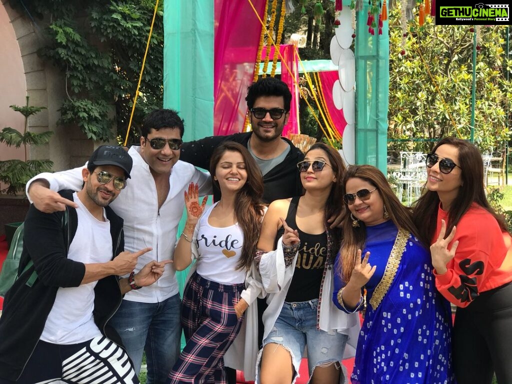 Gajala Instagram - Babies day out😉 @surveenchawla - Gethu Cinema