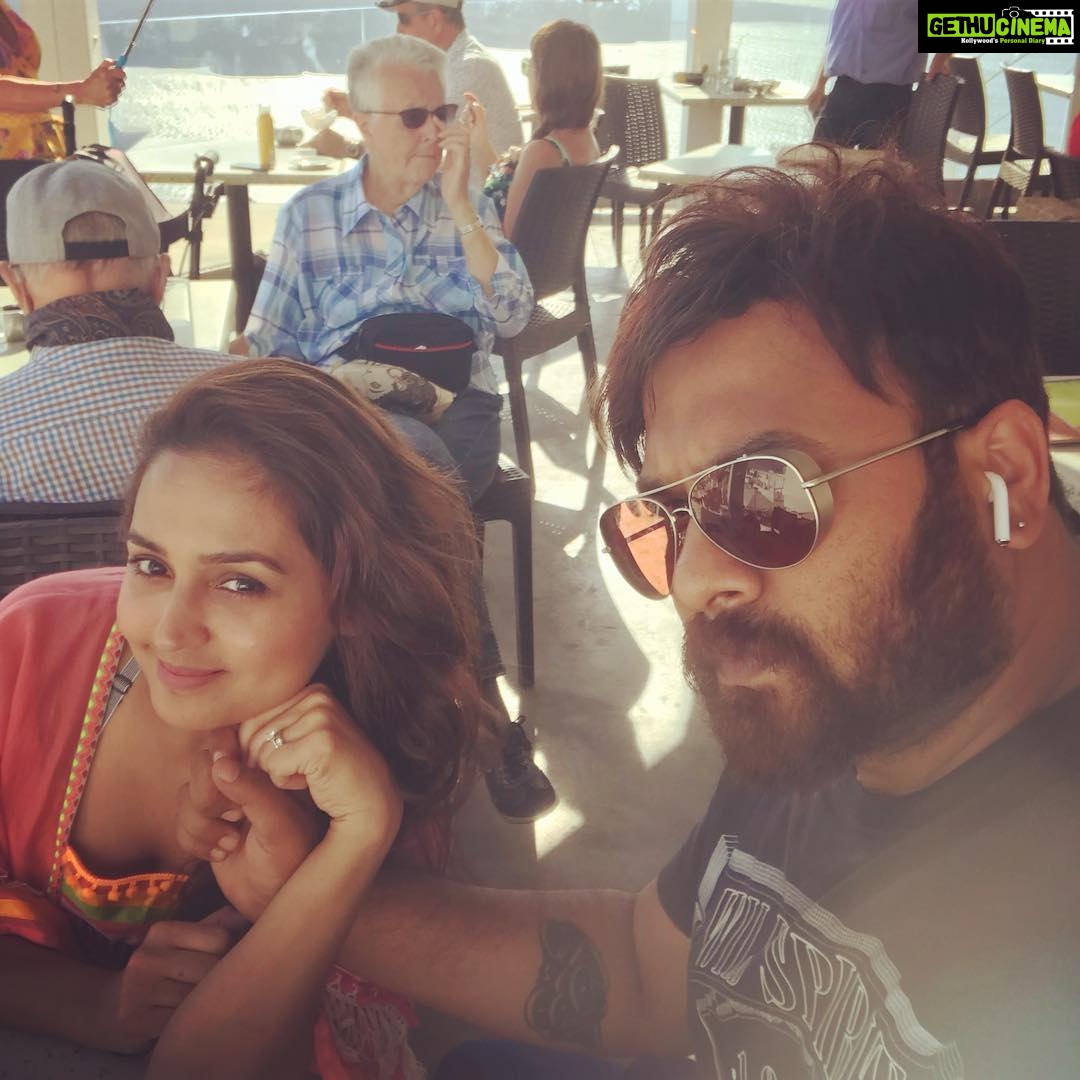 Gajala Instagram – LOVE ️ @faisal_miya__photuwale #firasantorini # ...