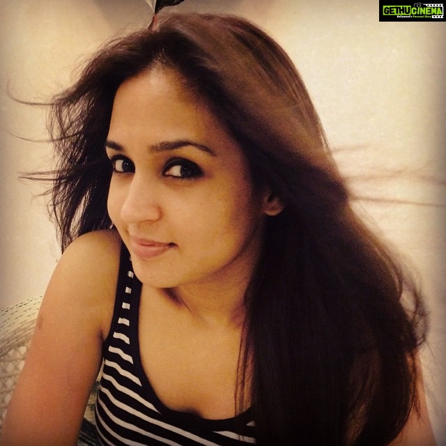 Actress Gajala HD Instagram Photos and Wallpapers March 2015 | Gethu Cinema