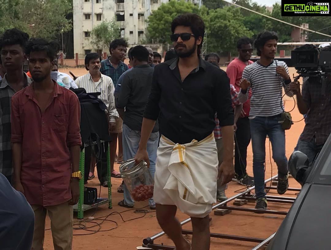 Harish Kalyan Instagram - Some behind the scene pics of the “Thean ...