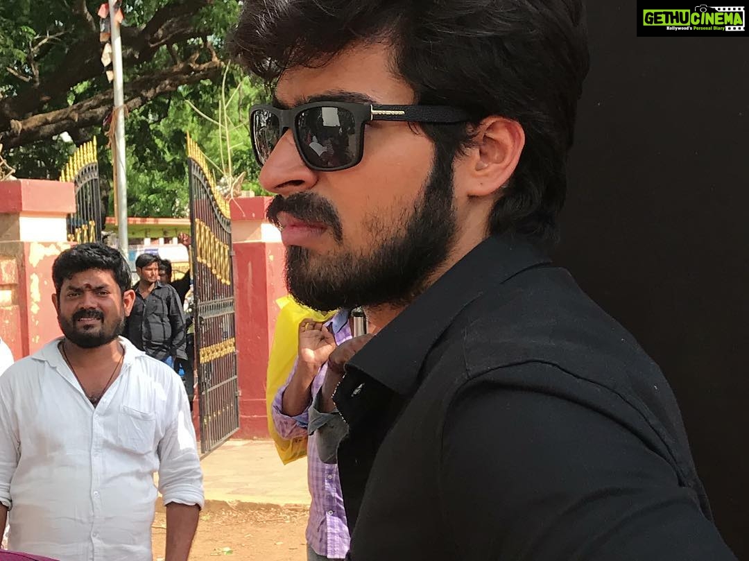 Harish Kalyan Instagram - Some behind the scene pics of the “Thean ...