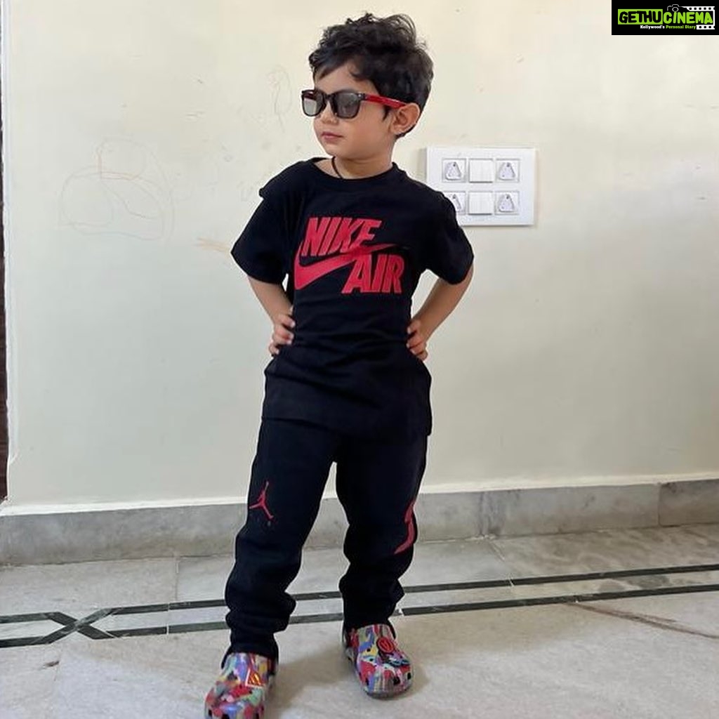 Hebah Patel Instagram – Deserves a post coz nothing in this world more ...