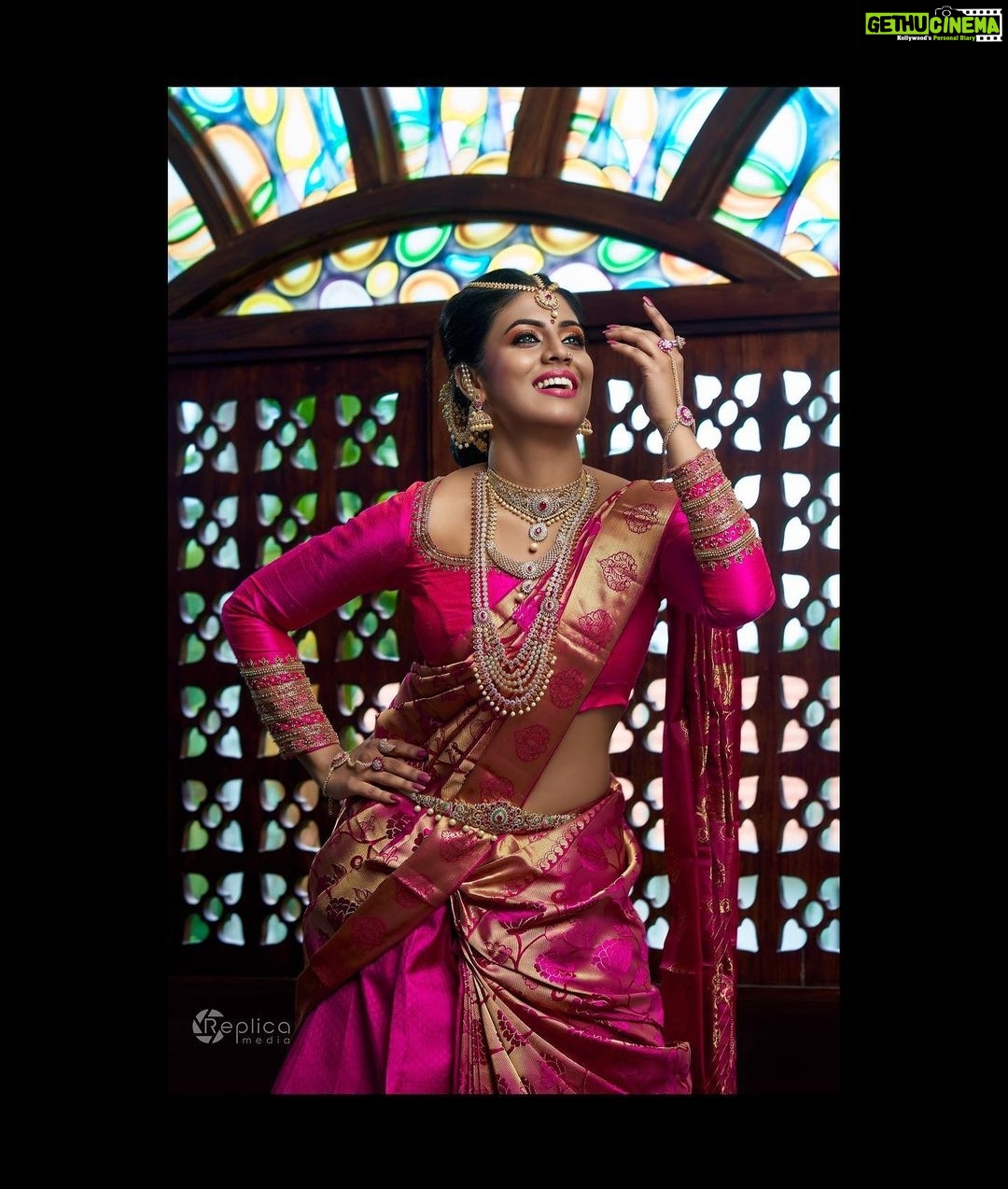 Iniya Instagram – Clickz: @jithuprakashan Retouch: @reenusbabu ...