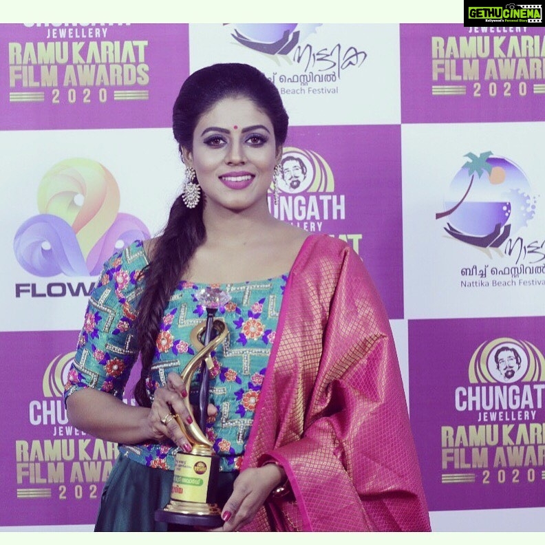 Iniya Instagram – Pic :@vishnug_009 | Gethu Cinema