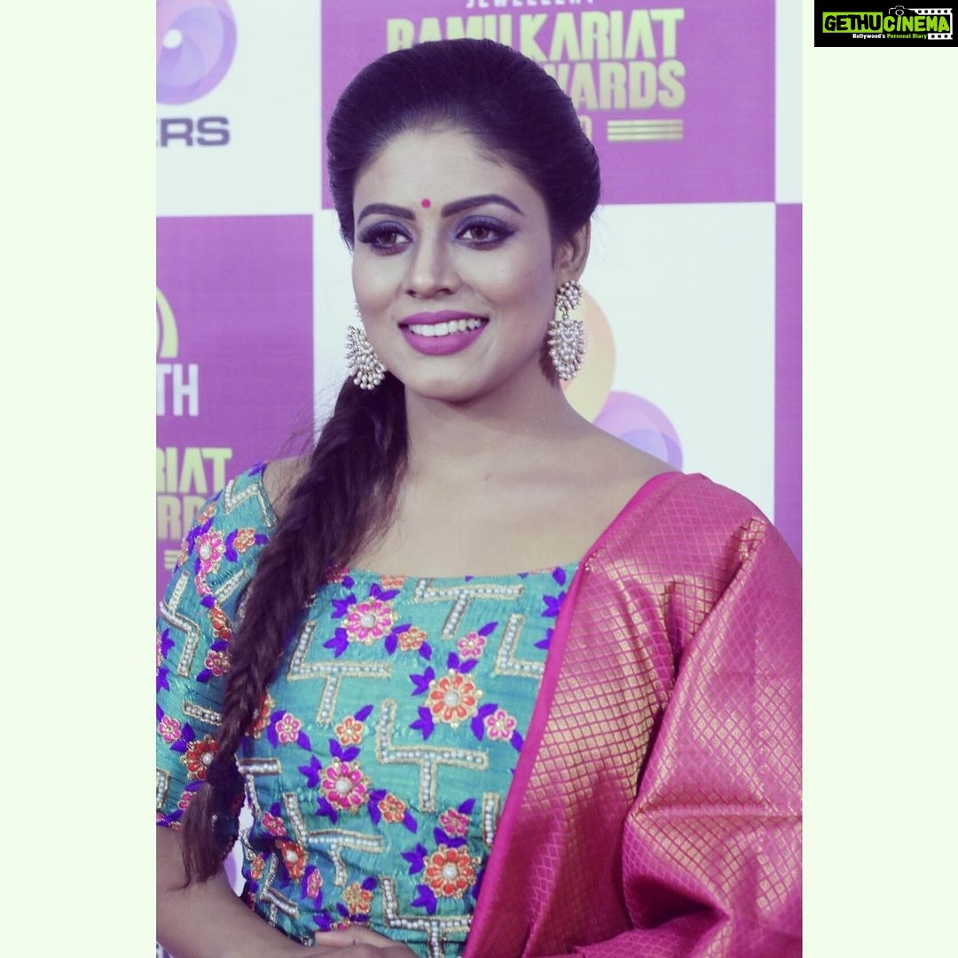 Iniya Instagram – Pic:@vishnug_009 | Gethu Cinema