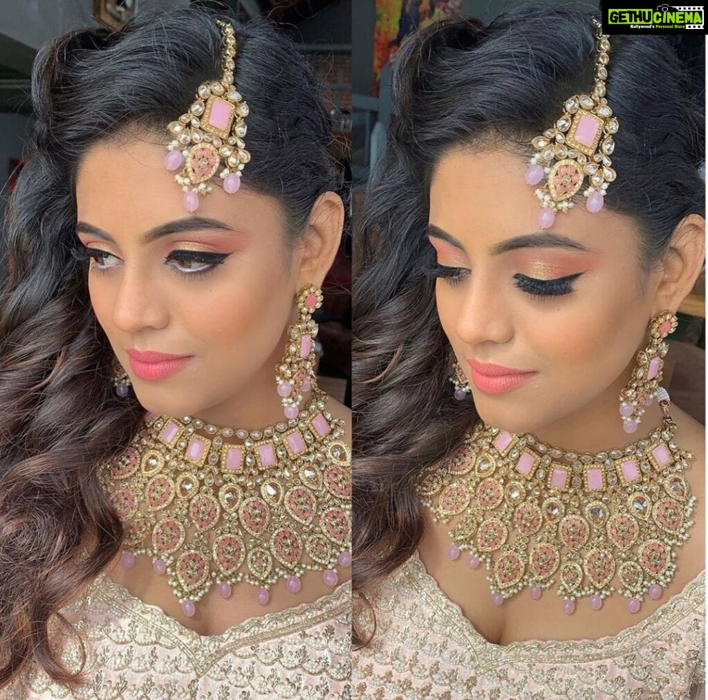 Actress Iniya HD Instagram Photos and Wallpapers November 2019 | Gethu ...