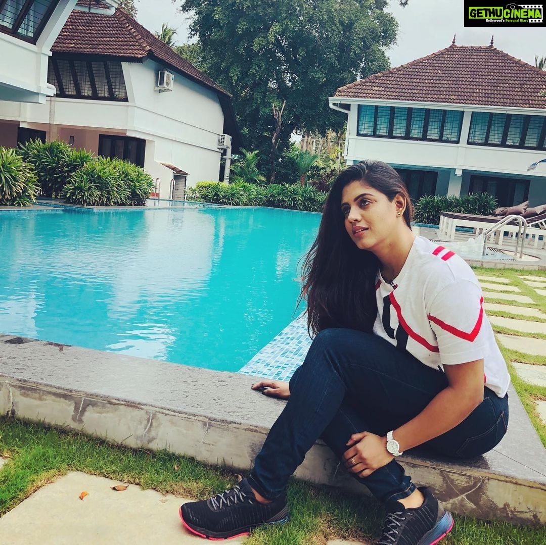 Iniya Instagram – Balancing is the most important thing 😜💃 Location ...