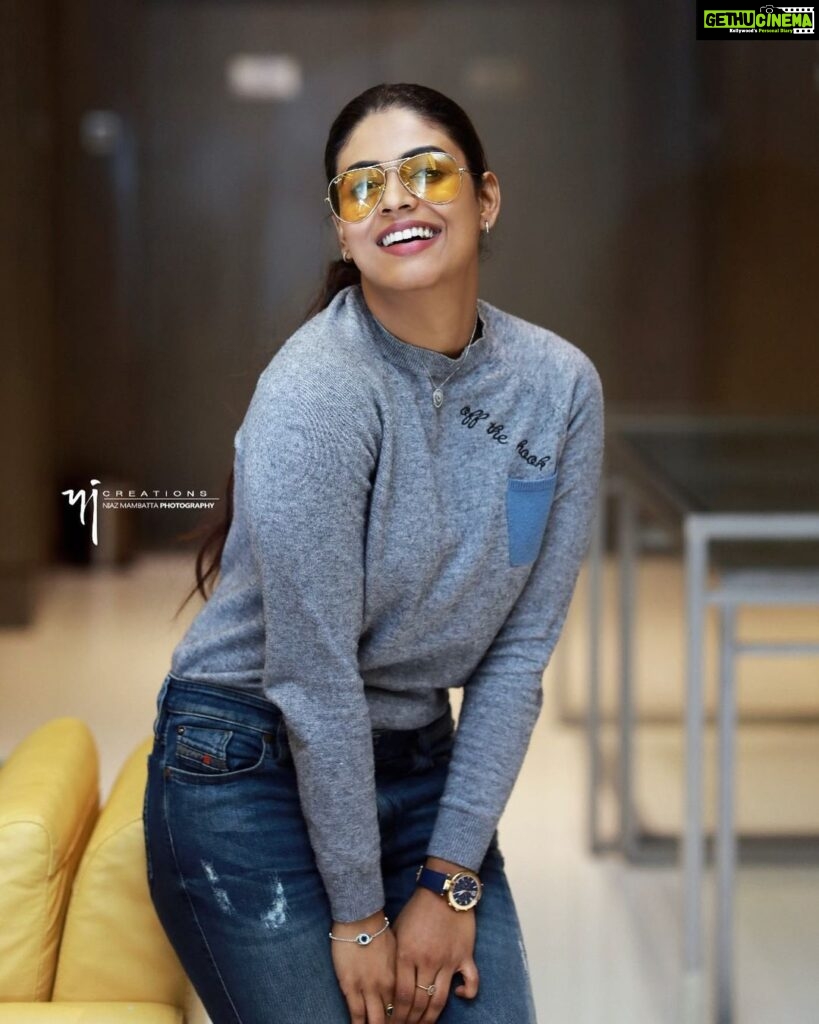 Iniya Instagram - “ DRONA “ My debut kannada movie 🎥 With Super star ...