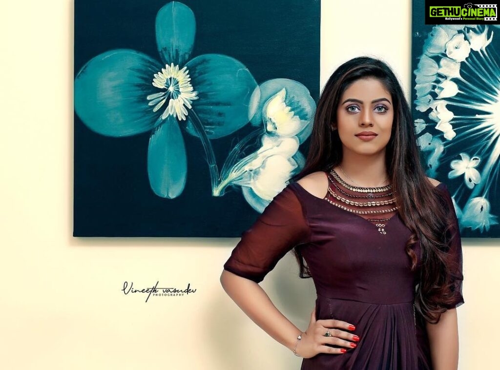 Iniya Instagram - @iam_ineya @vineethvasudev_photography ...