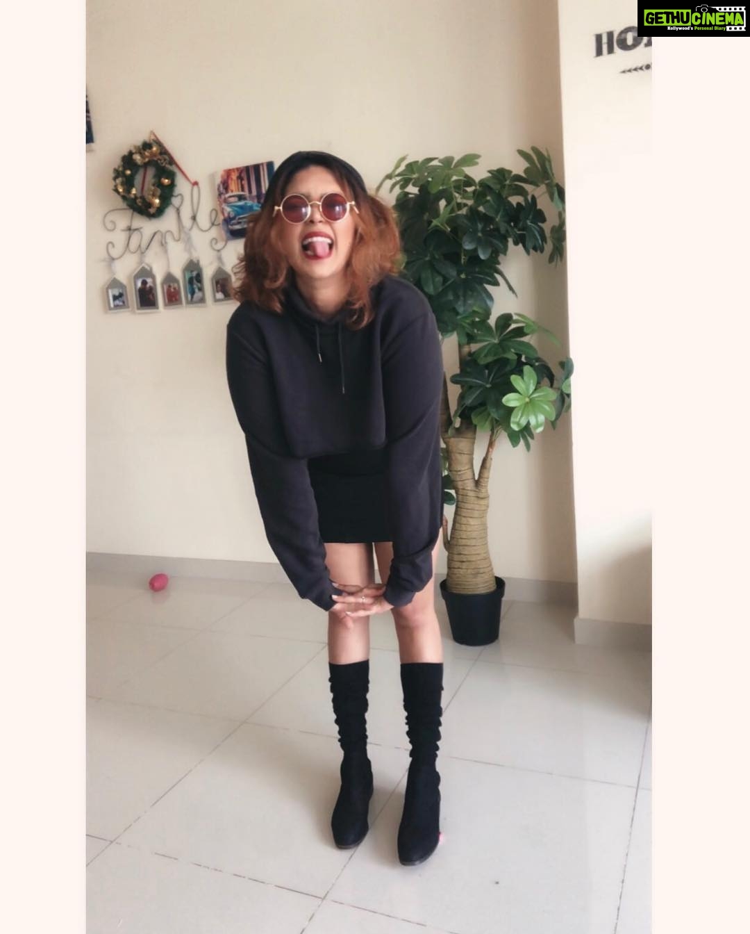 Ishaara Nair Instagram – Coz I felt being normal is boring #goodevening ...