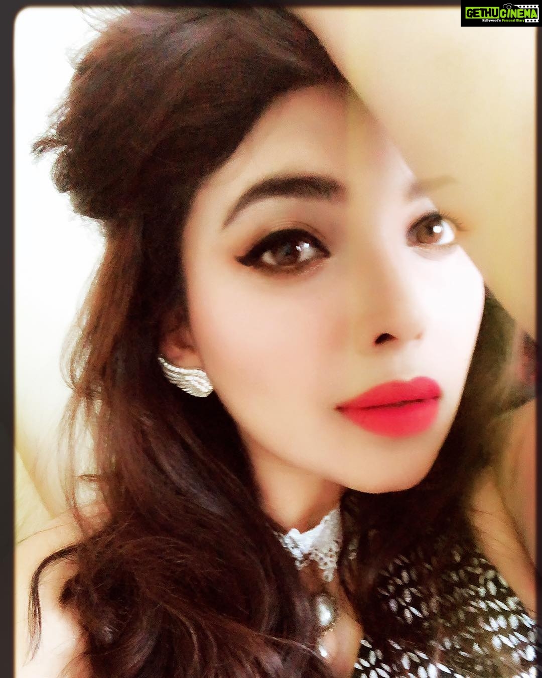 Ishaara Nair Instagram – Beauty is not flawless; it shines even through your flaws # ...